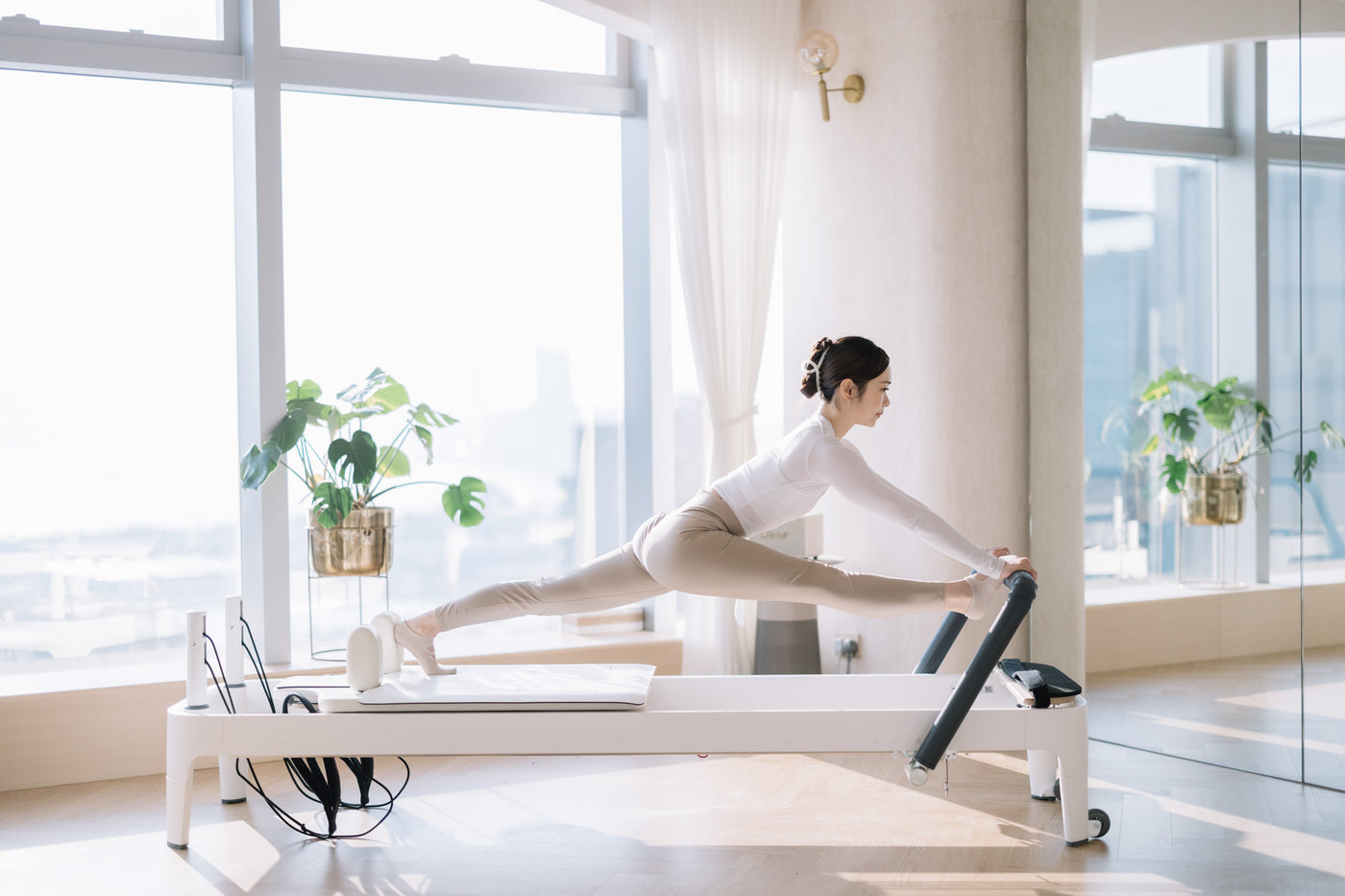 Pilates vs. Yoga: 3 Key Differences, Benefits, and Equipment Guide to ...